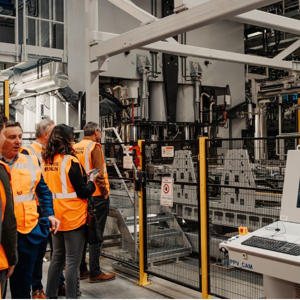 Lux 21 onthuld: dit moet je weten over Unilins nieuwste productielijn ...